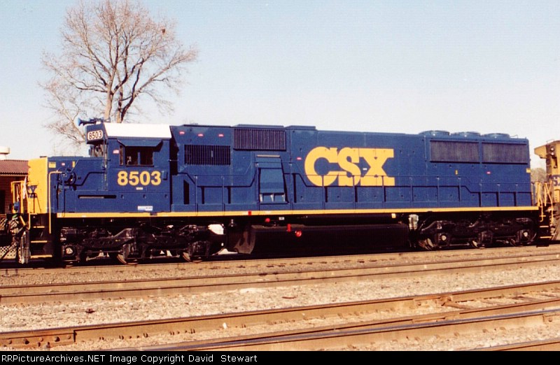 CSX 8503 The 1st YN3 painted unit